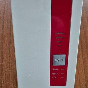 AVM Fritz!Repeater 1200 Mesh WiFi Extender Dual Band (2.4 & 5GHz ...