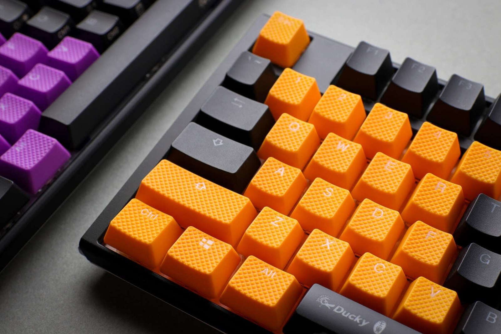 Ducky Keycap Rubber Double Shot Keycap Set Κίτρινο 31τμχ US | Skroutz.gr