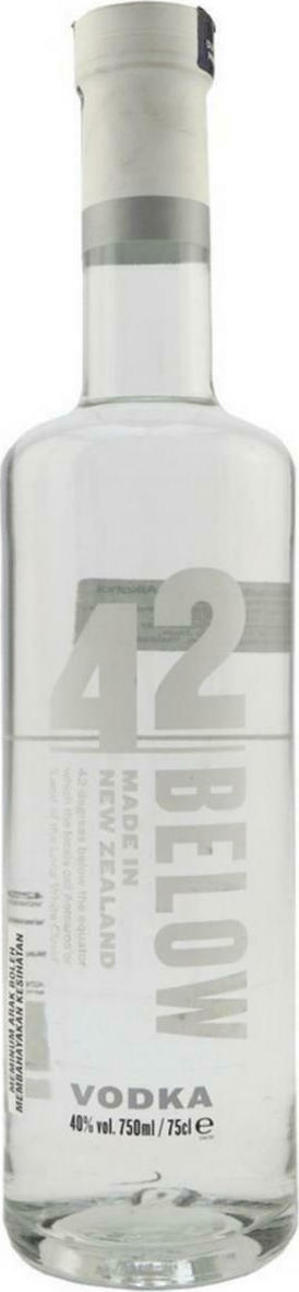 42 Below Vodka 40% 700ml | Skroutz.gr
